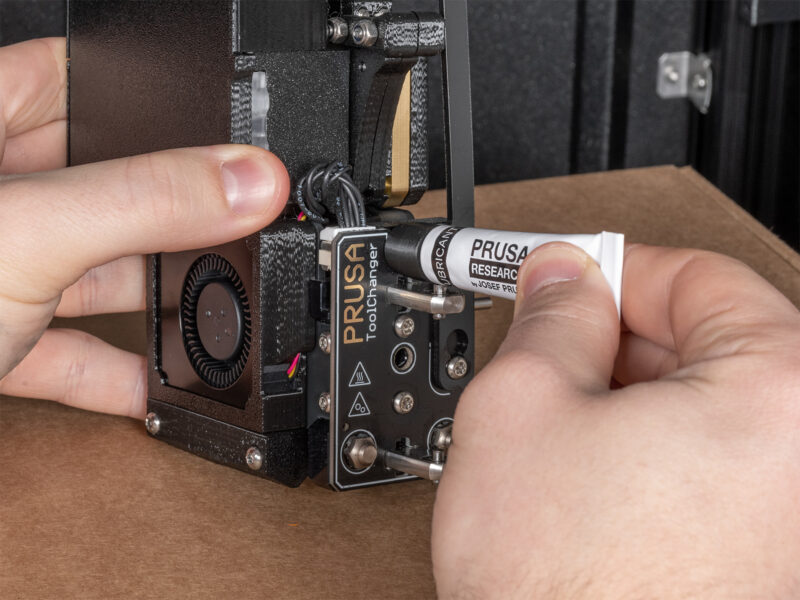 How to lubricate the coupler pins on Original Prusa XL (Multi-Tool ...